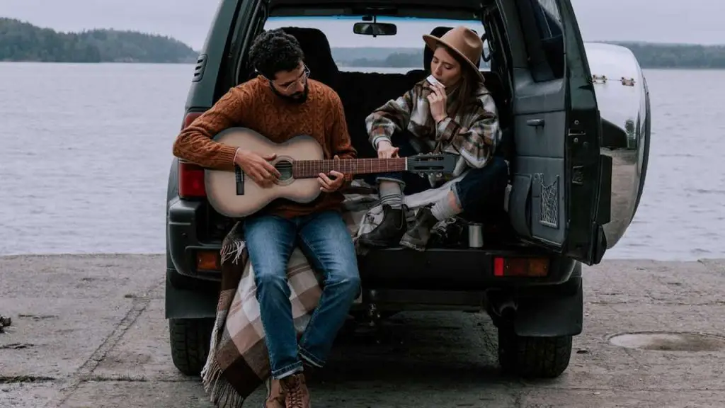 What Are Some Good Instruments for Small Hands? Our Best ...