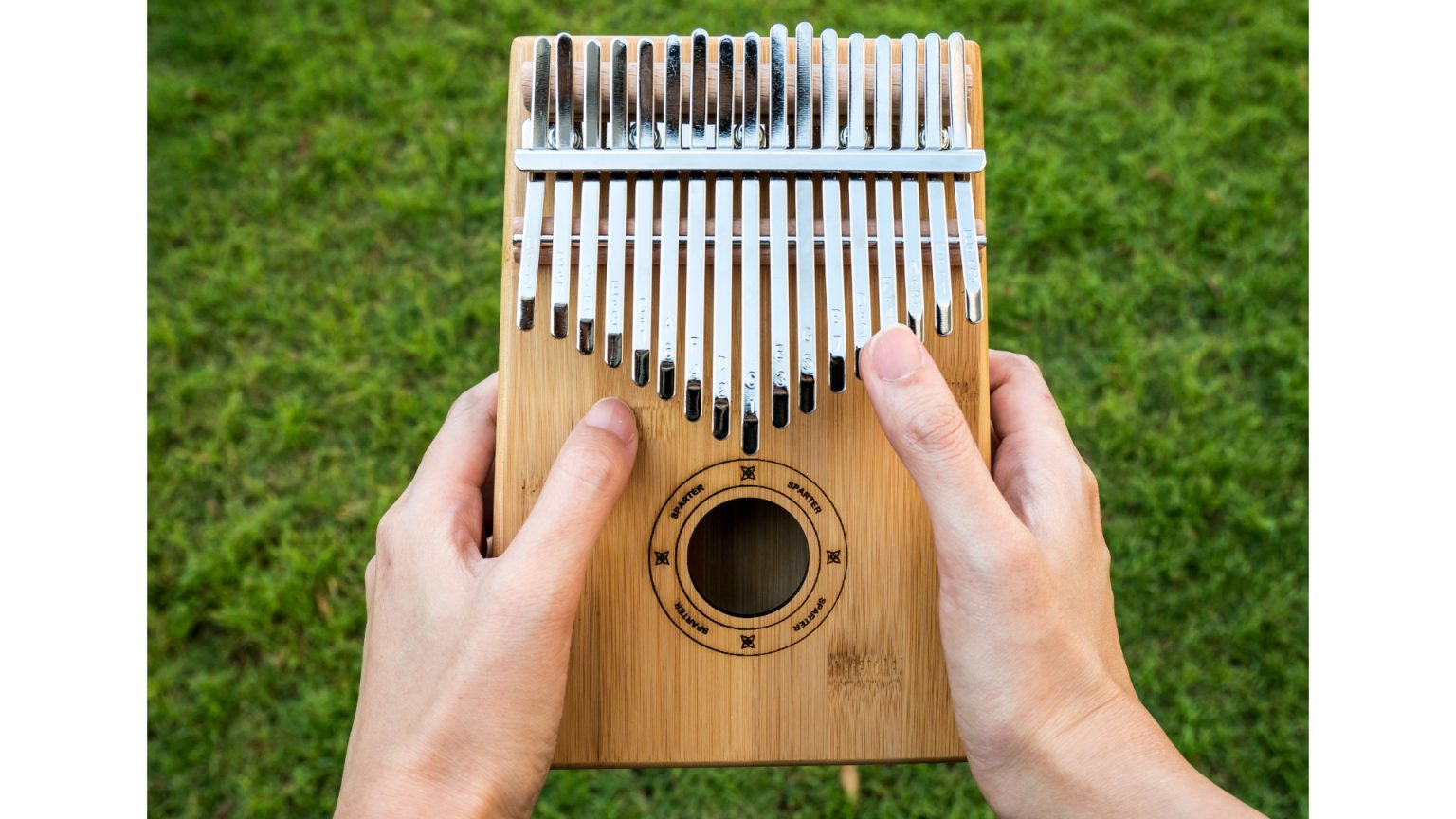 How to Tune a Kalimba: Quick Steps for Perfect Harmony – Folkstrings.com
